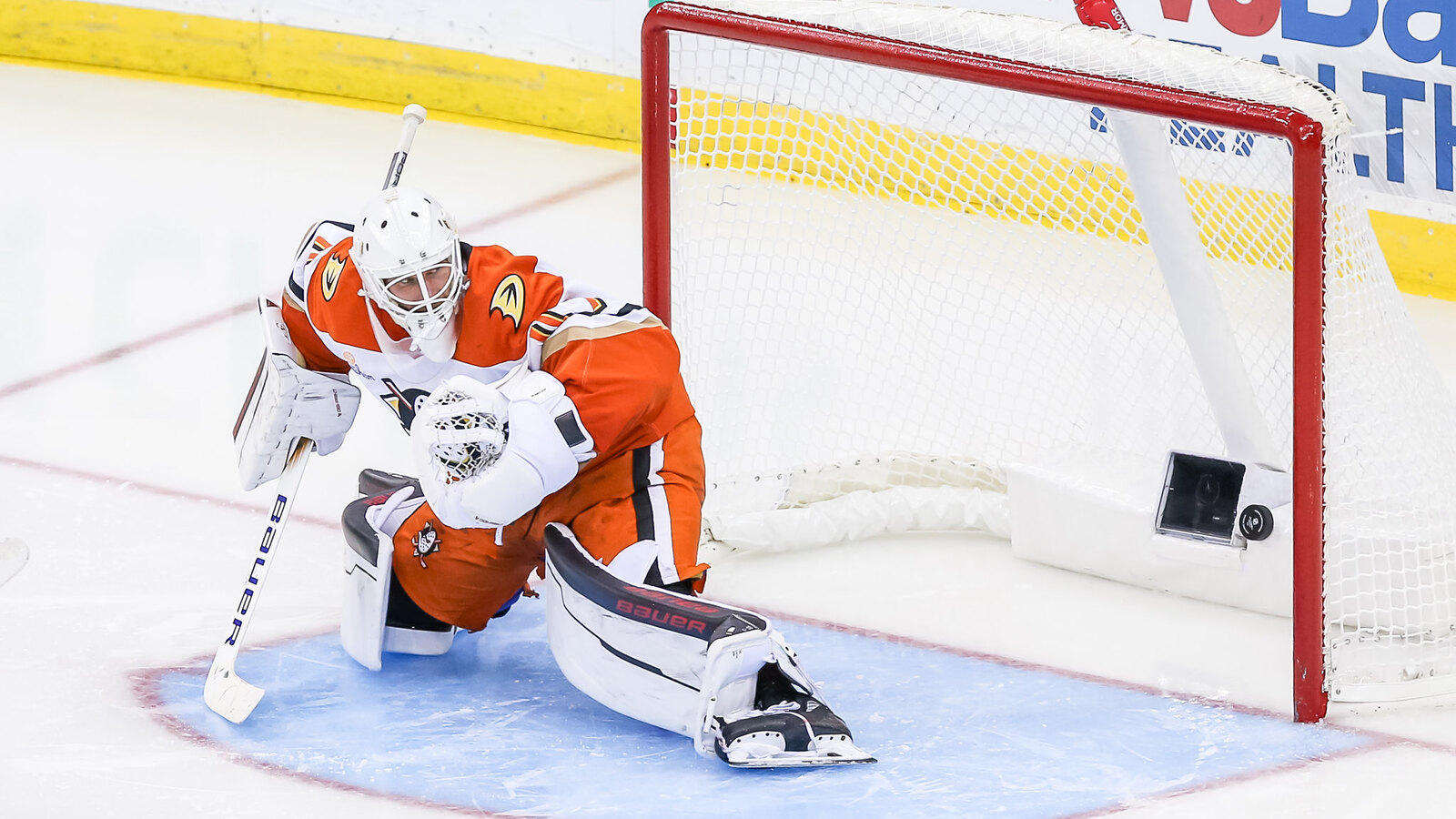 NHL Rumors: Barkov Out, Reimer Joins Maple Leafs, Walman Close | Yardbarker