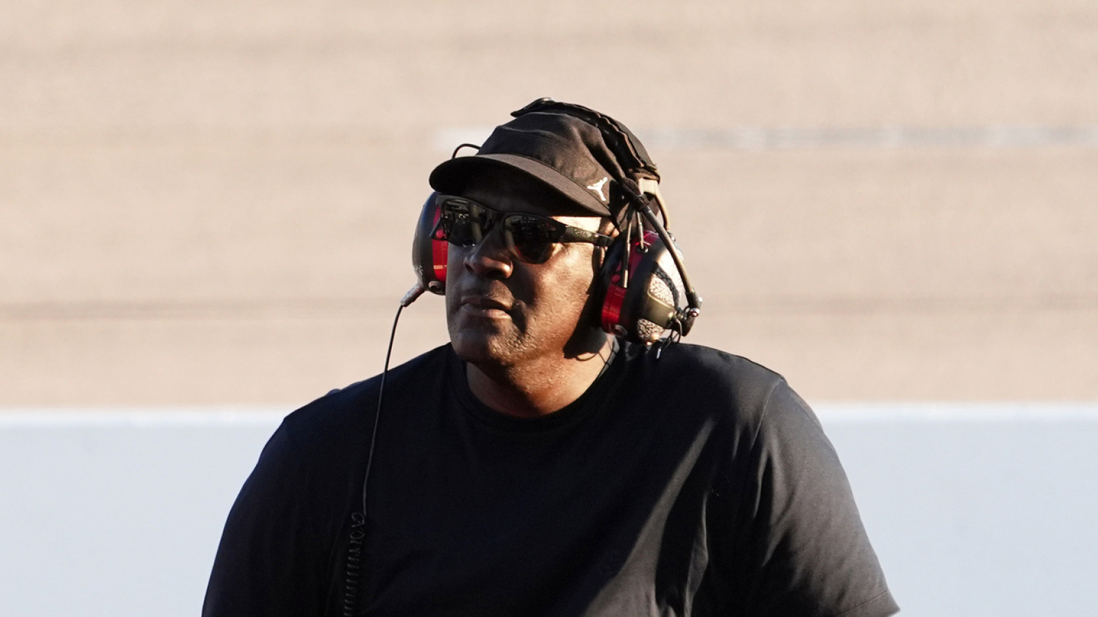 Michael Jordan NBC Contract: $40 Million Deal Makes Him Highest-Paid ...