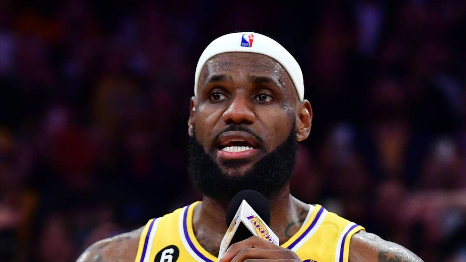 LeBron's foot injury reached 'unbearable point' while breaking record ...