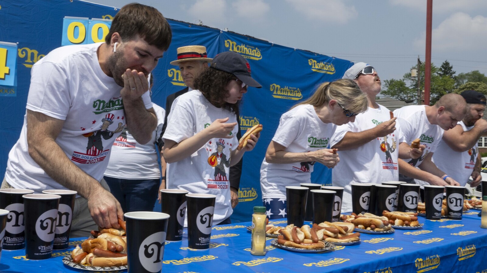Maybe it's time to retire the Nathan's Hot Dog Eating Contest | Yardbarker