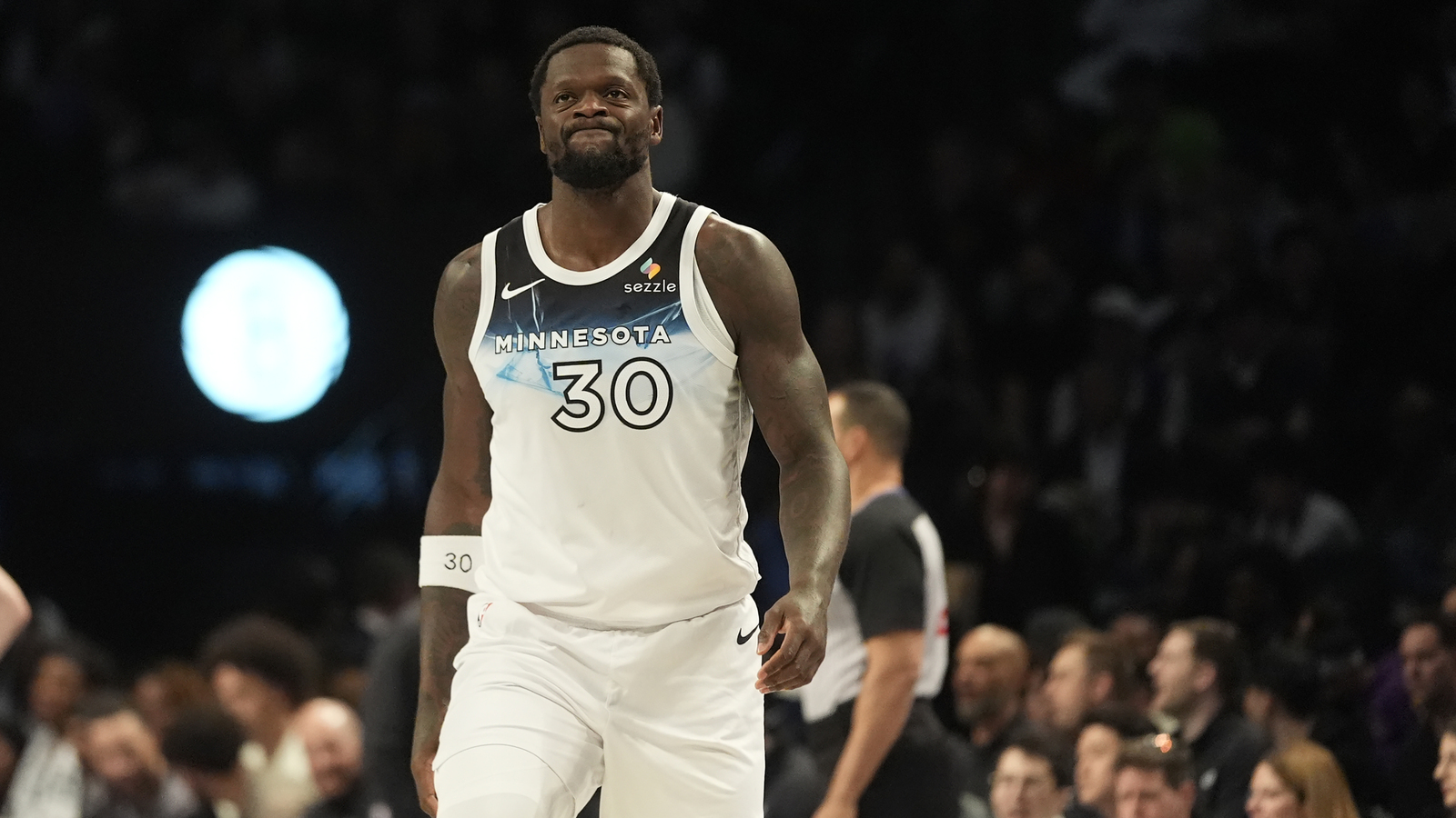 Julius Randle The Lone Bright Wolf in Timberwolves’ Game 2 Stumble ...