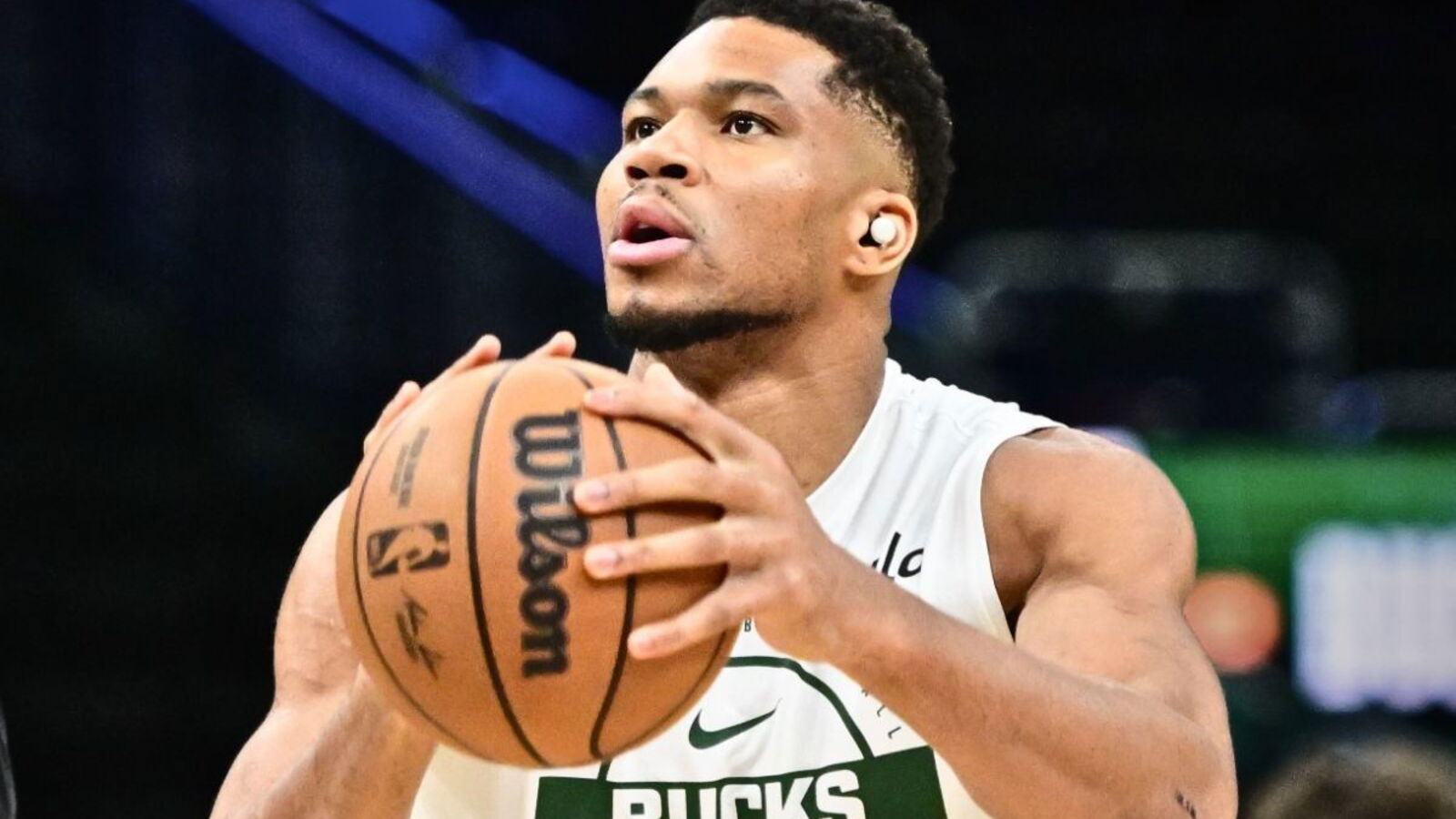 Is Giannis Antetokounmpo Playing Tonight? Bucks vs Bulls Injury Report ...