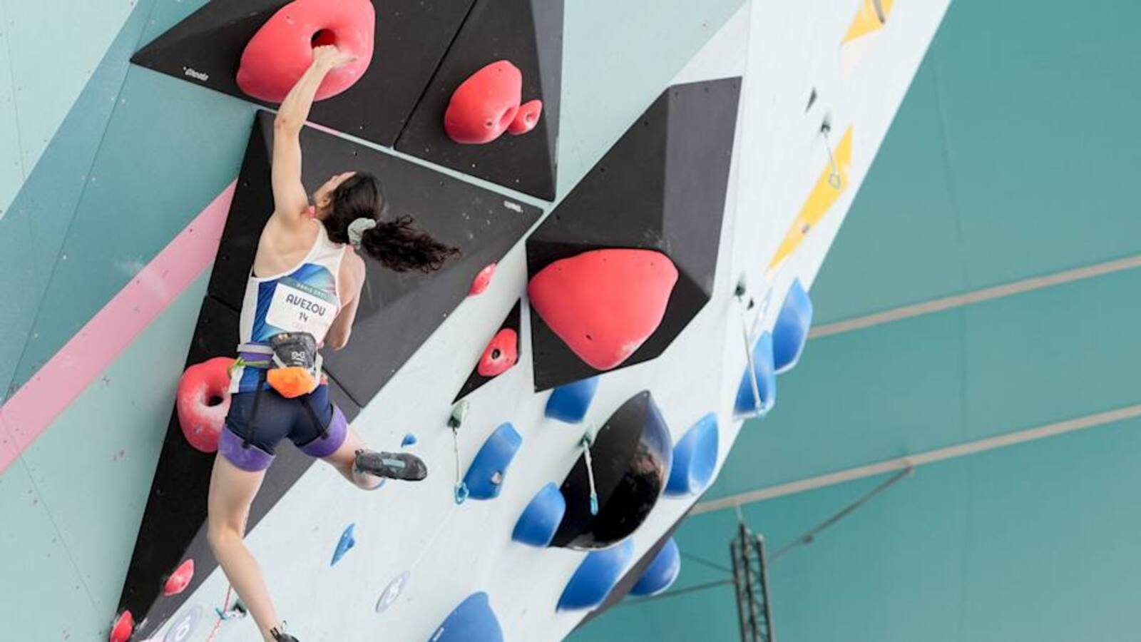 Two Female Climbers Land Perfect Scores at IFSC World Cup Semifinals ...