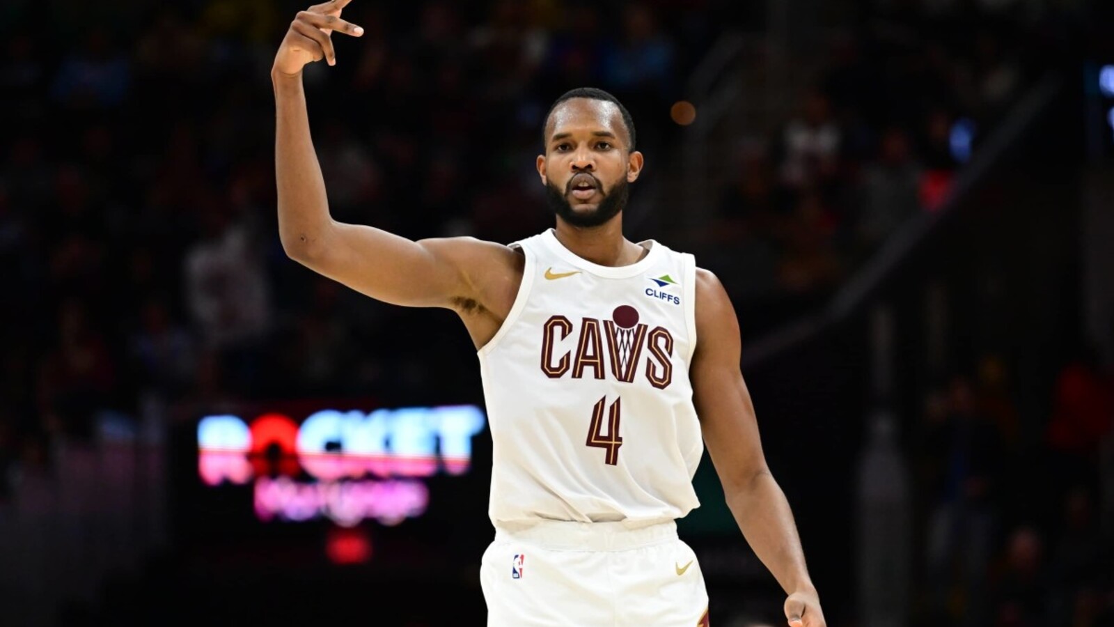 Evan Mobley Predicts MVP-Caliber Performance In 2026-27 Season | Yardbarker