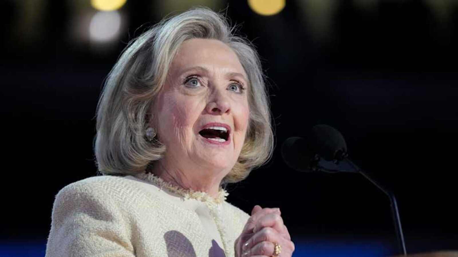 Hillary Clinton Takes Firm Stance on WNBA Player Pay Movement | Yardbarker