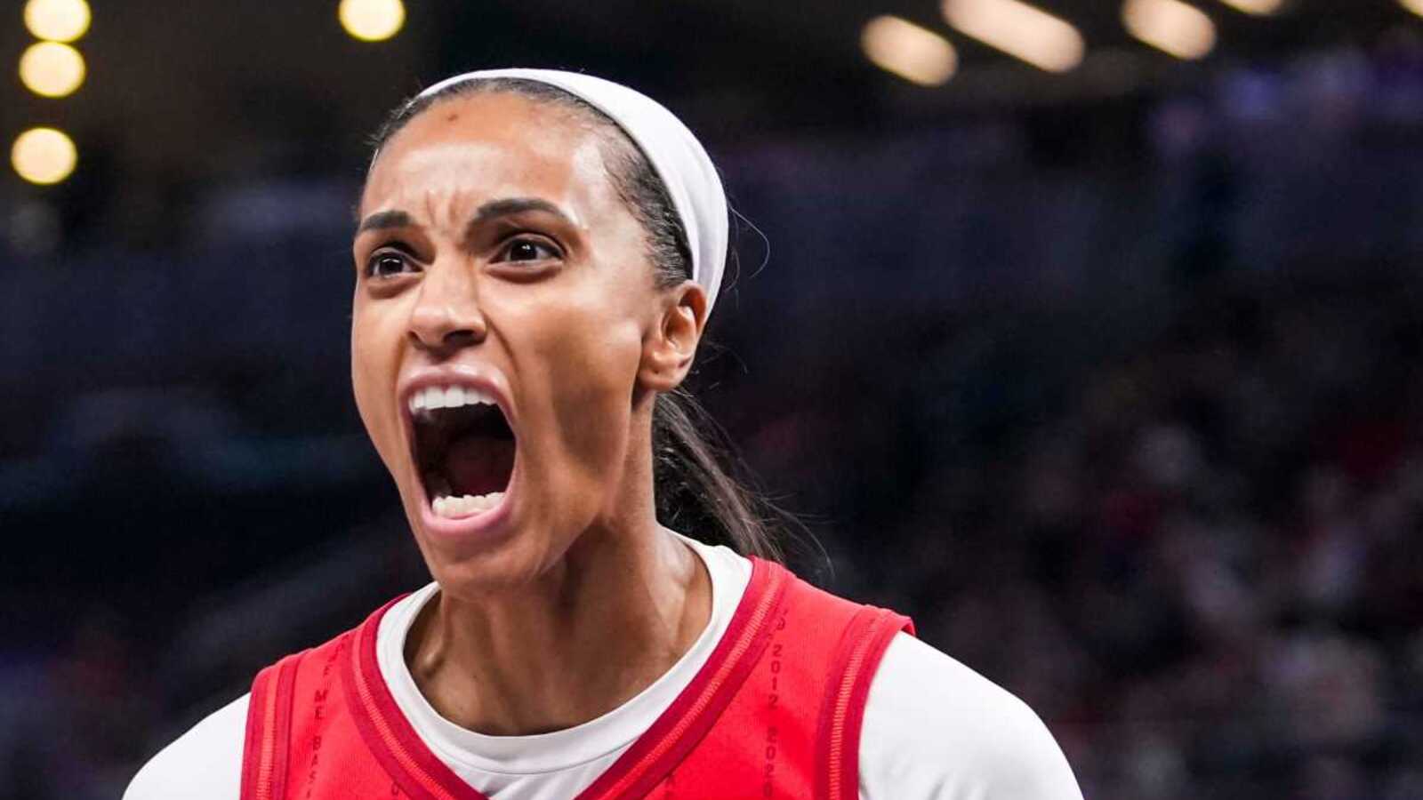 DeWanna Bonner Posts Six Words Amid Indiana Fever Exit News | Yardbarker