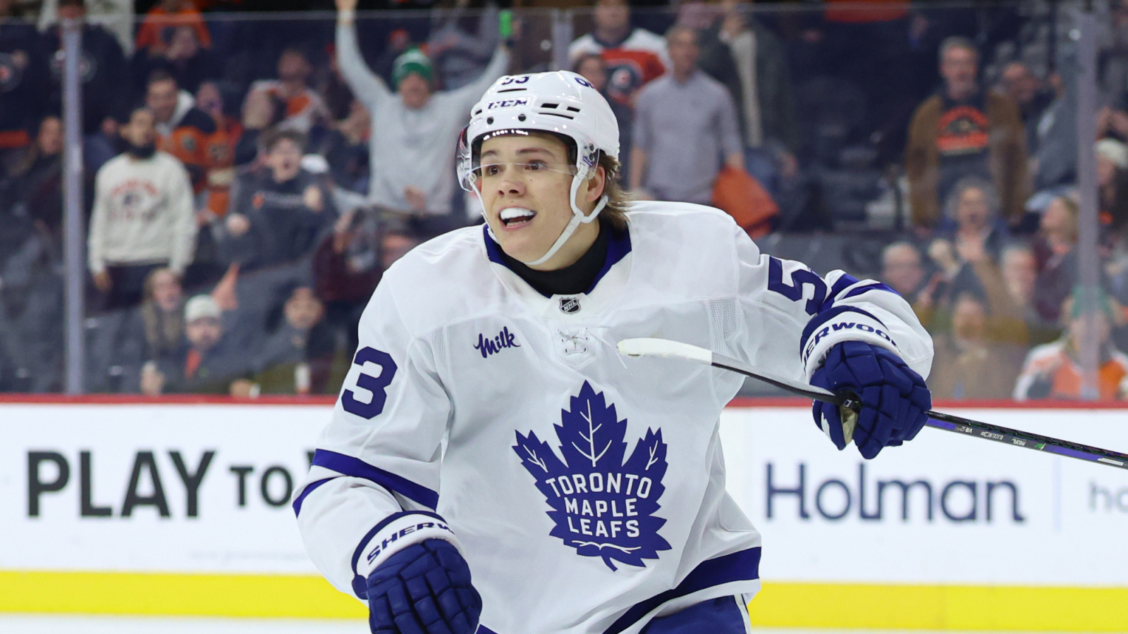 Easton Cowan's on the Steep Part of His Learning Curve | Yardbarker