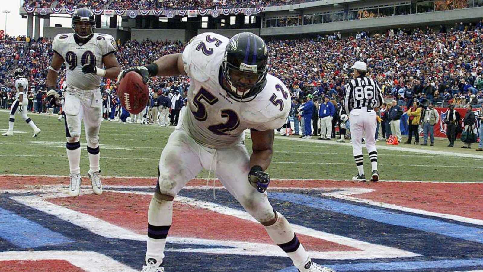 Baltimore Ravens legends, including one current star, recognized by PFF ...