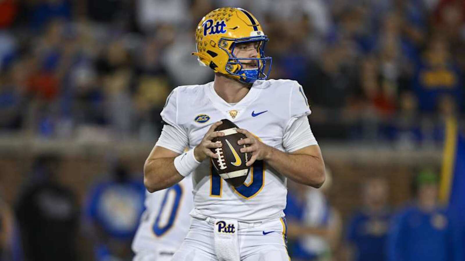 Pitt Starting QB Returns vs. Louisville | Yardbarker