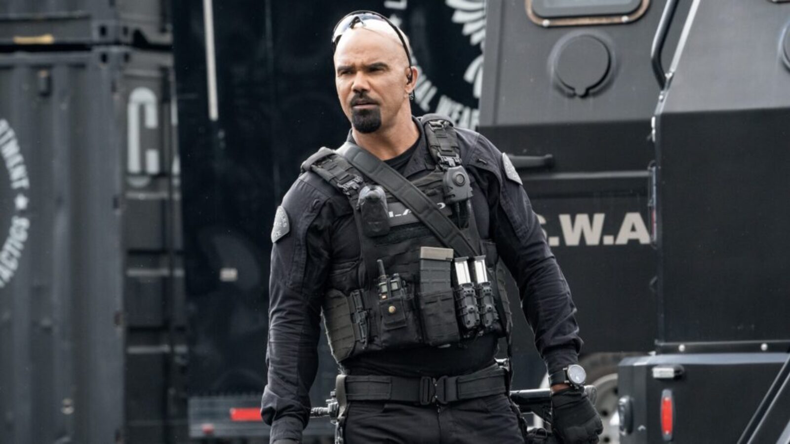 ‘S.W.A.T.’ Boss Breaks Down Season 7 Finale, Plus Who’s Joining 20 ...