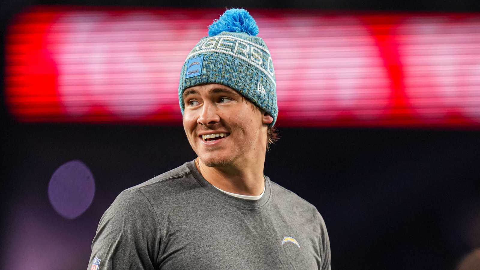 Justin Herbert assigns blame after Chargers' playoff loss to Pats ...