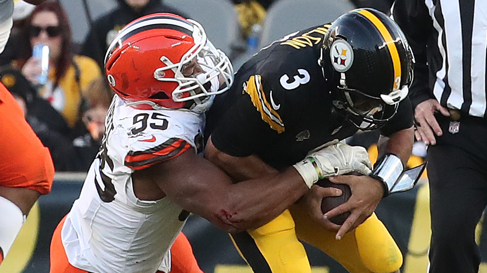 The '2024-25 NFL tackles-for-loss leaders' quiz | Yardbarker