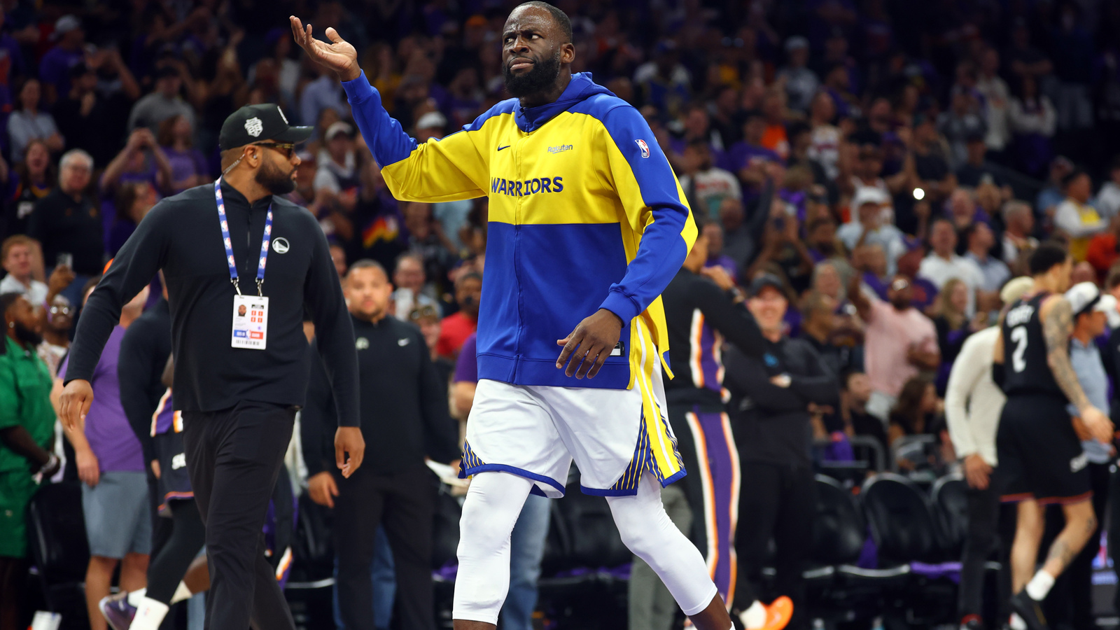 Tom Brady, the Rock & Others Lead Ruthless Roast of Draymond Green With ...