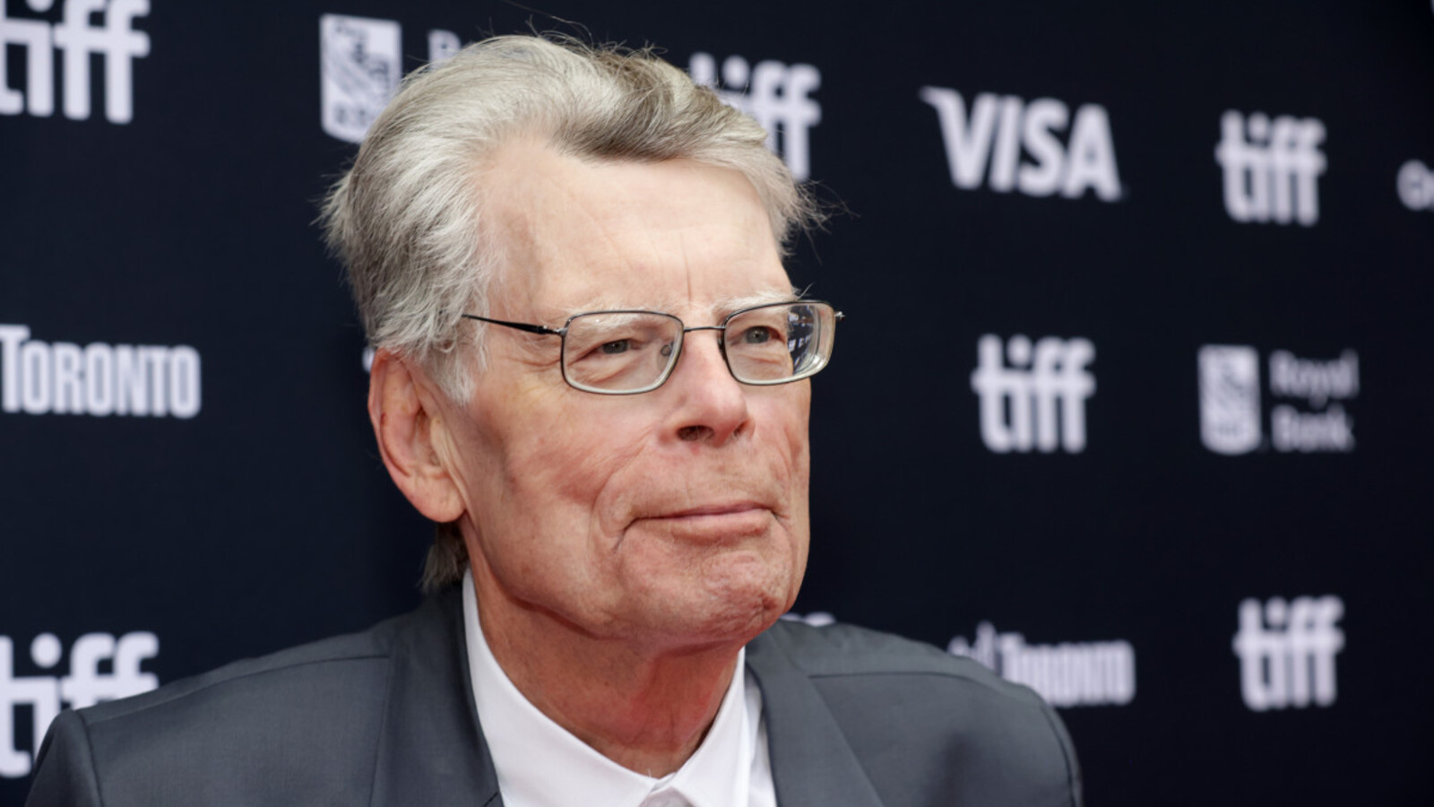 Netflix Is Adding an Underrated Stephen King Show Featuring an Iconic ...