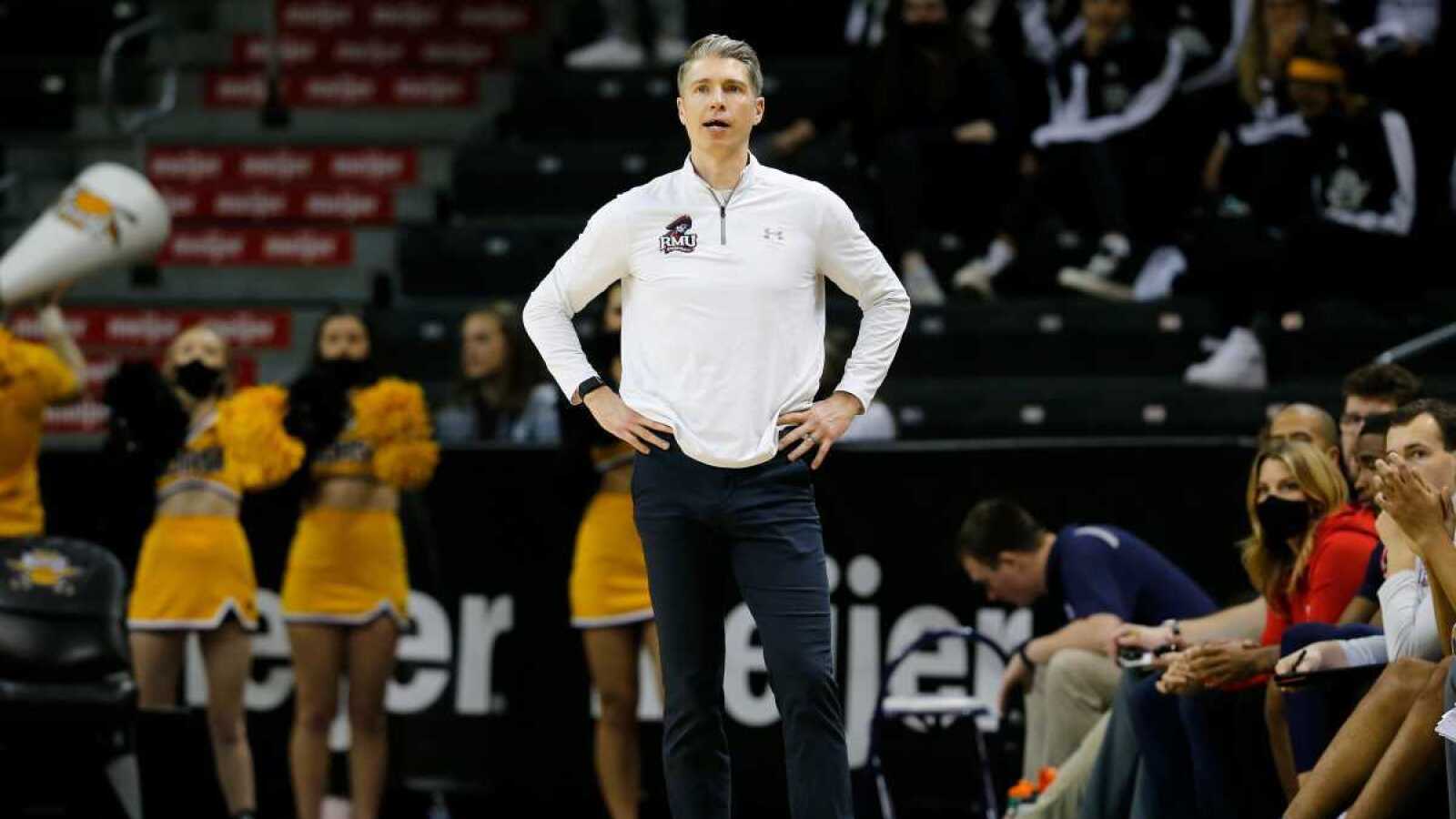 College Basketball Program Has Embarrassing Uniform Malfunction on ...