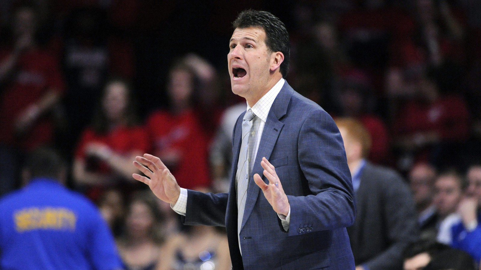 College basketball coaches on the hot seat | Yardbarker