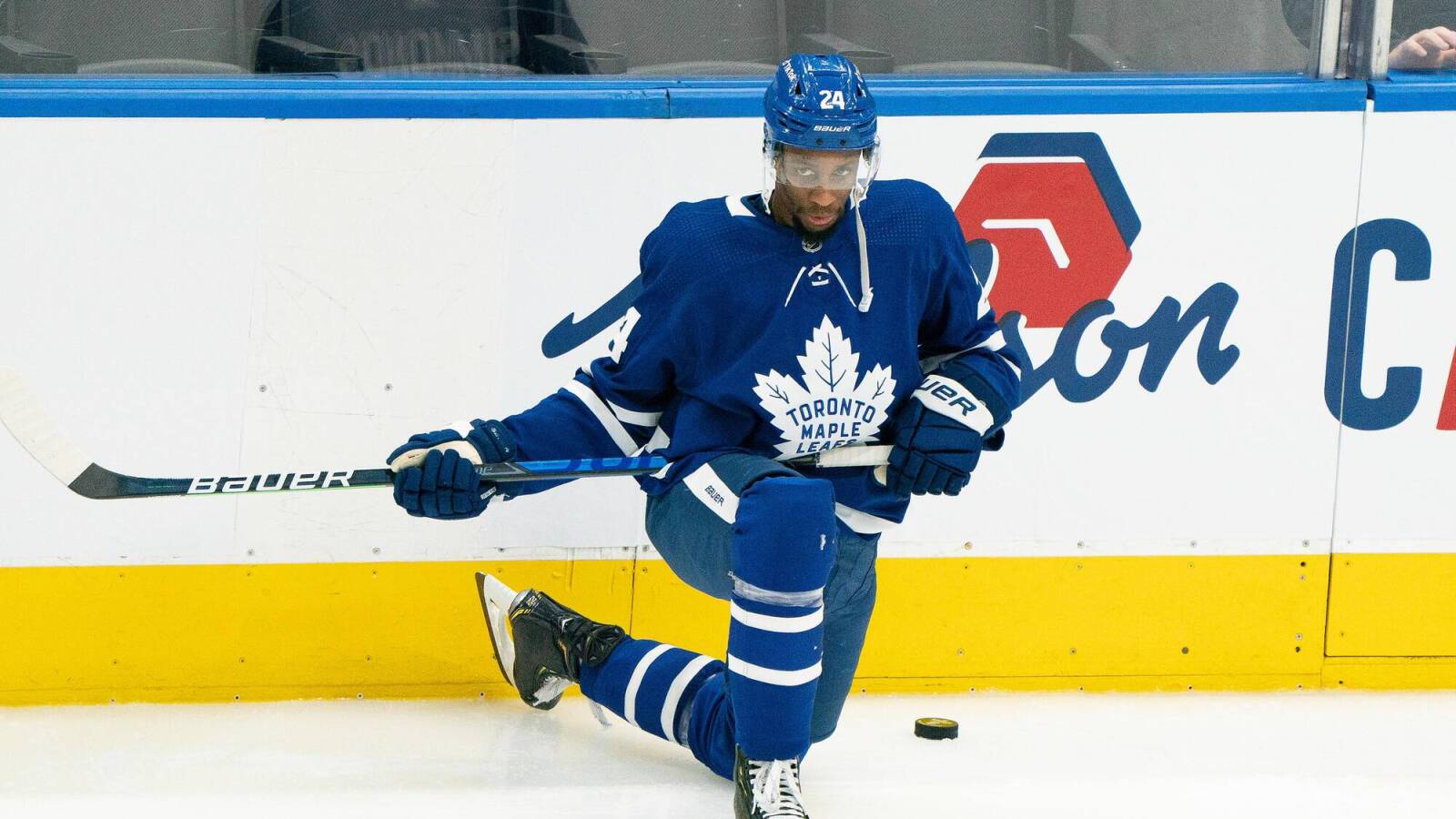 Report: Toronto Maple Leafs Make Wayne Simmonds Available For Trade ...