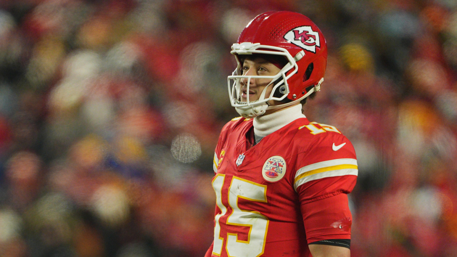 Patrick Mahomes’ blatant flop against Texans goes viral | Yardbarker
