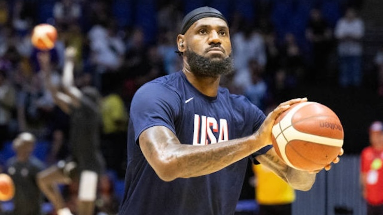 LeBron James ‘Super Appreciative’ To Be Named USA Flag Bearer | Yardbarker