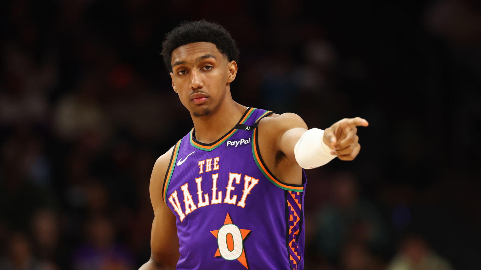 Phoenix Suns Shake Up Monday Night’s Starting Lineup | Yardbarker