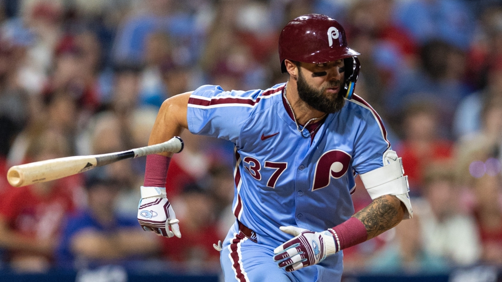 MLB roundup: Phillies rookie hits for cycle | Yardbarker