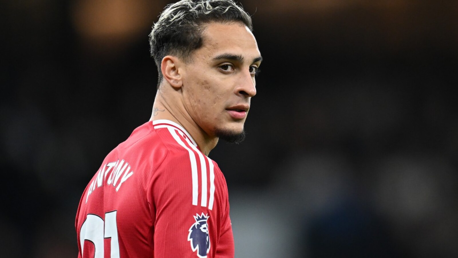 Report: Fabrizio Romano lifts lid on Man United’s second Patrick Dorgu ...