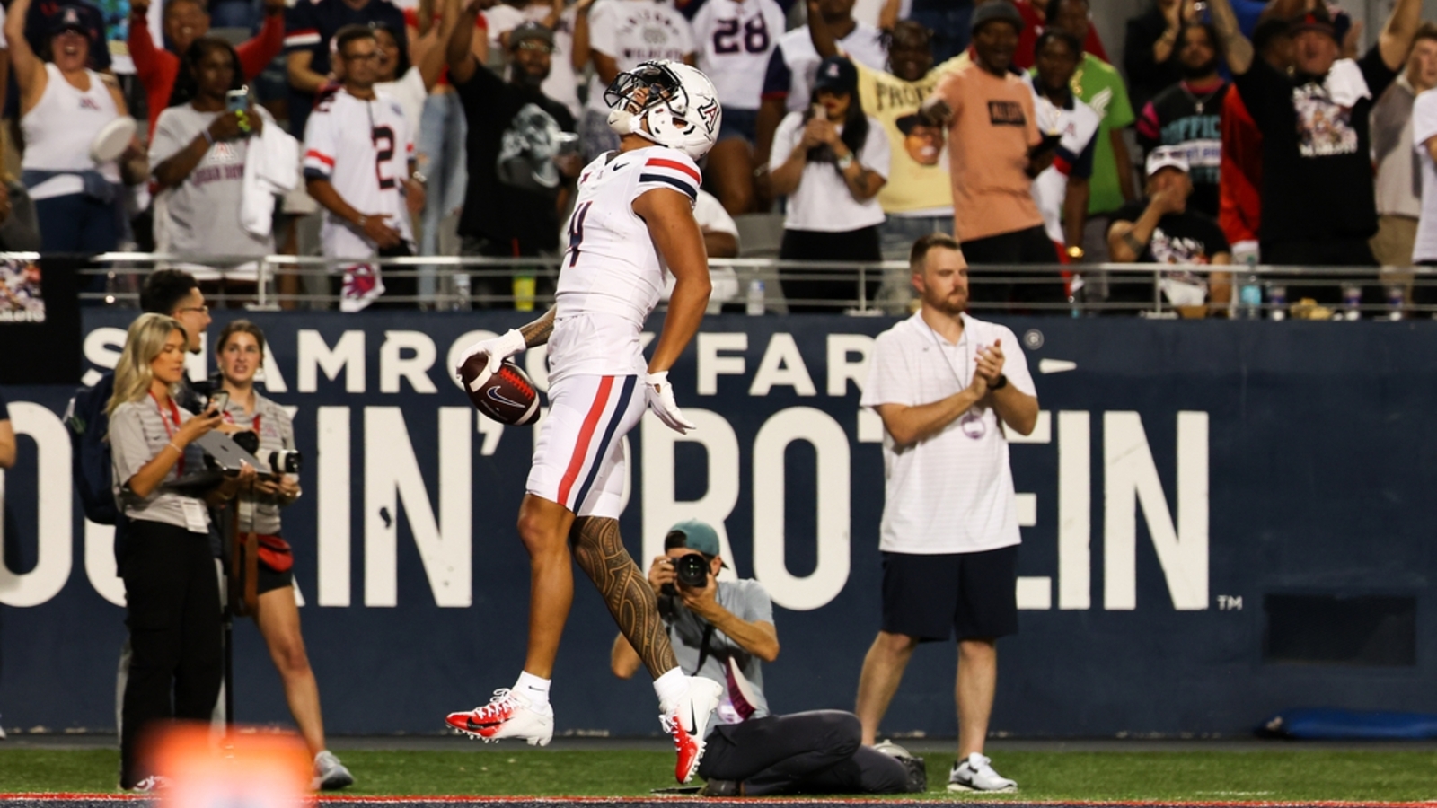 Tetairoa McMillan (304 receiving yards) helps No. 21 Arizona outlast ...