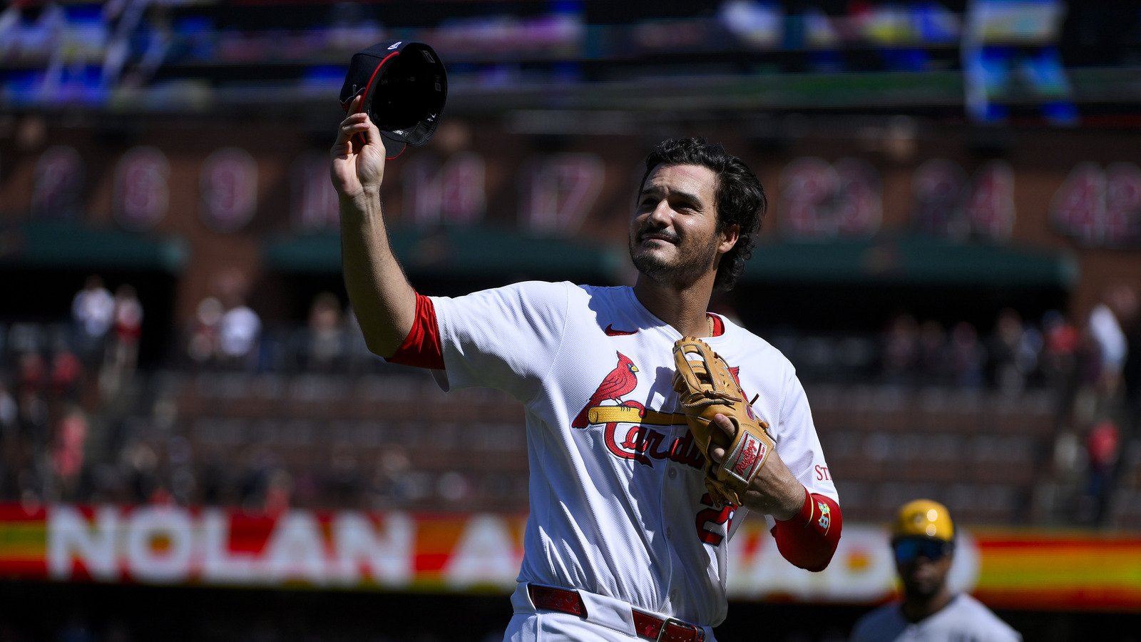 Nolan Arenado had a hilarious farewell to a Cardinals player | Yardbarker