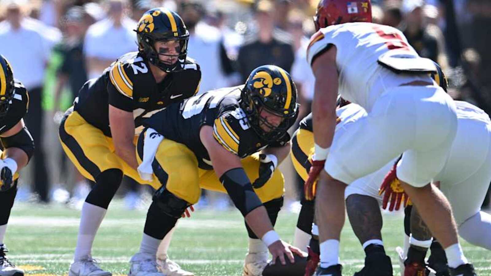 Iowa Hawkeyes Key OL Lands High Praise Before 2025 Season | Yardbarker