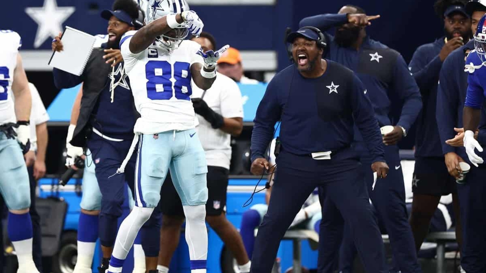 Dallas Cowboys Provide Promising Update On WR CeeDee Lamb Ahead Of Week ...