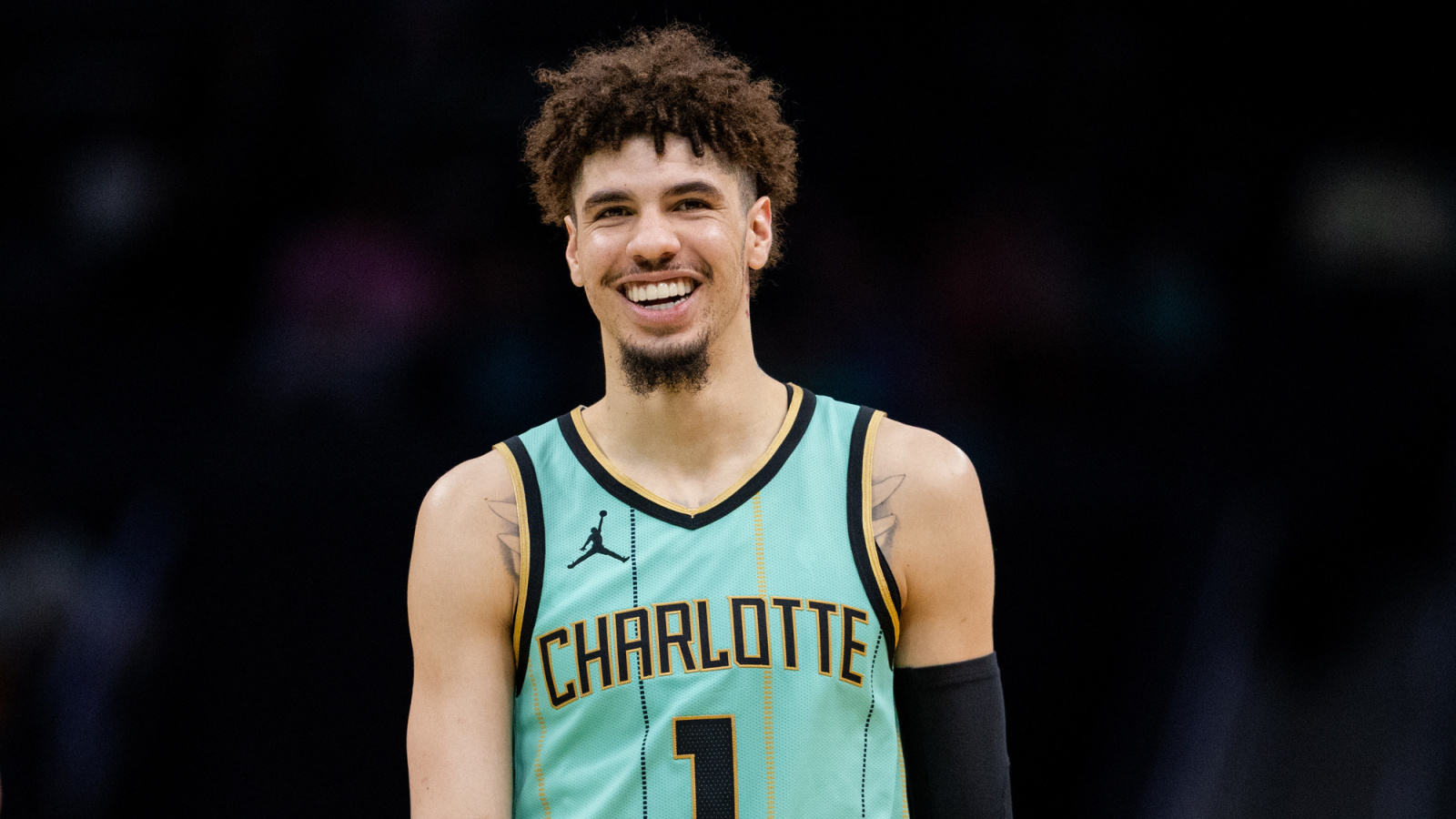 LaMelo Ball is fun, but is he overrated? | Yardbarker
