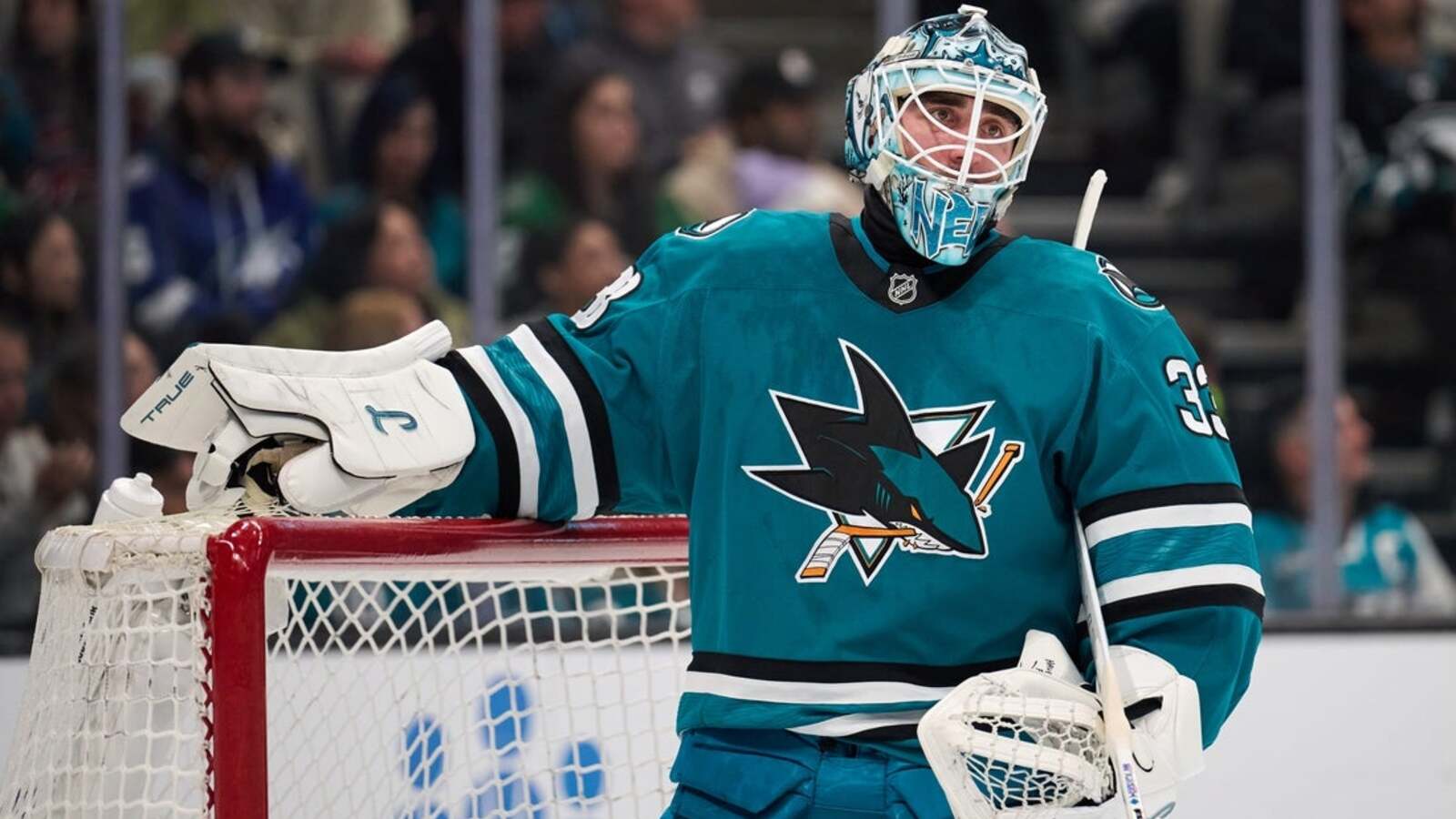 Alex Nedeljkovic, surging Sharks fight past Panthers | Yardbarker
