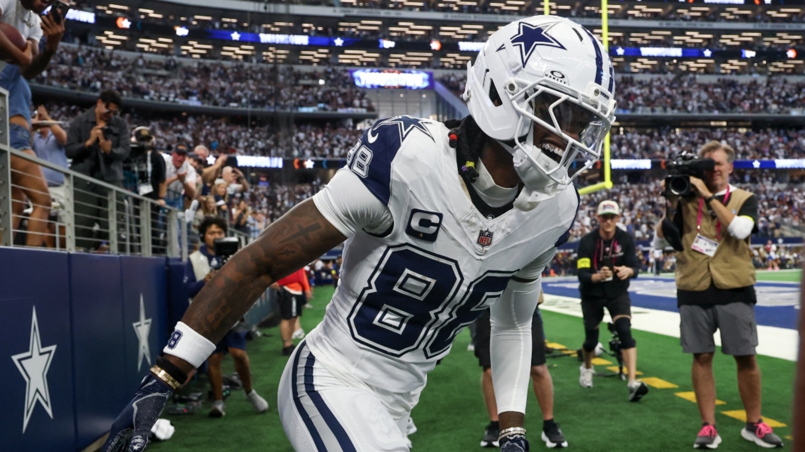 CeeDee Lamb injury update: Cowboys WR makes major breakthrough | Yardbarker