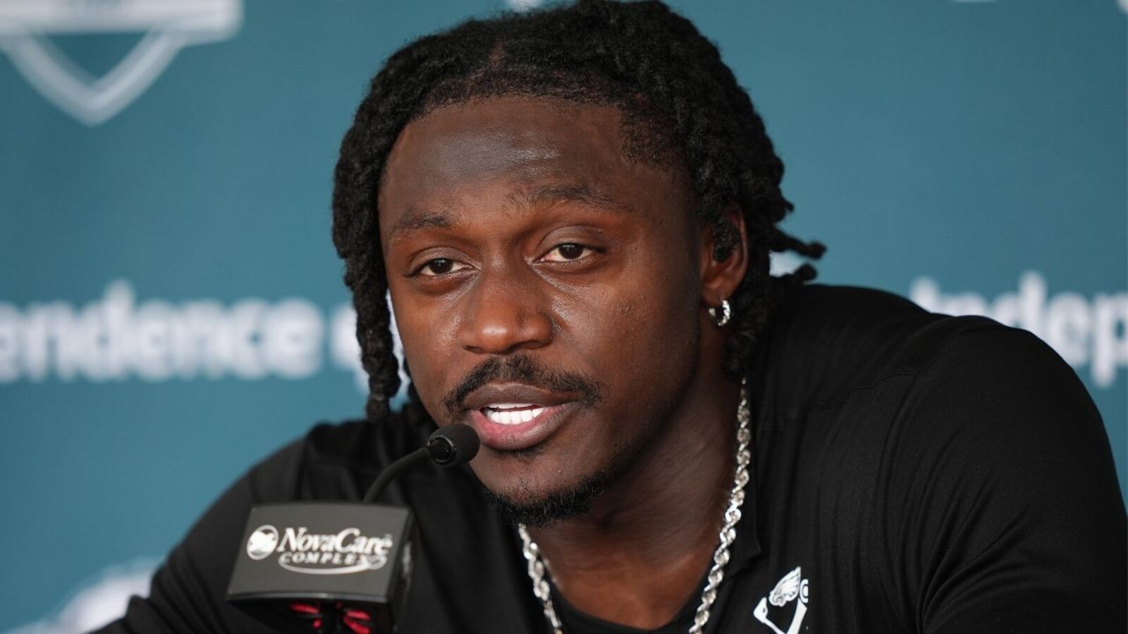 Cris Carter Explains Why the Eagles Should Trade A.J. Brown This Offseason | Yardbarker