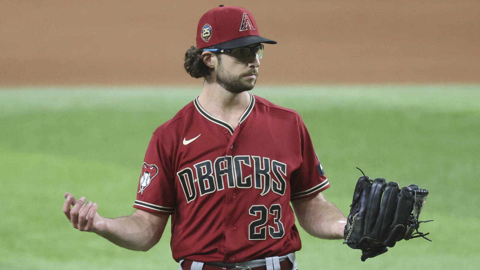 D-backs pitcher believes Cardinals traded him for bizarre reason ...