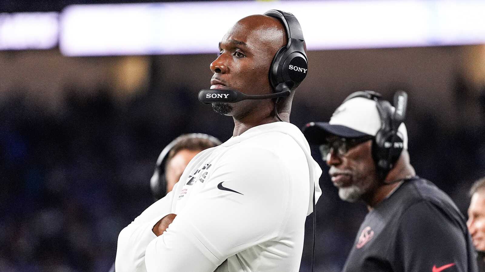 Texans’ Line Falters in 14–9 Loss to Rams | Yardbarker