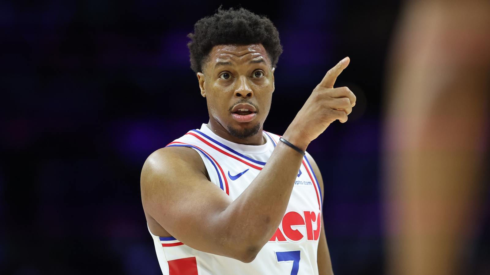 Raptors icon Kyle Lowry receives warm welcome in likely final return to ...