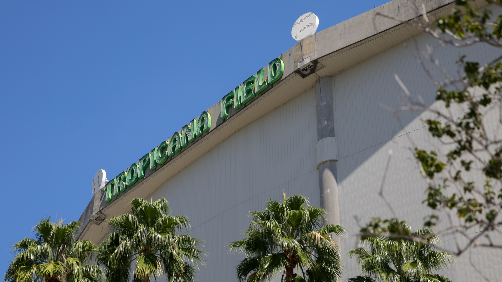 Watch: Hurricane Milton's winds tear roof off Rays' Tropicana Field ...
