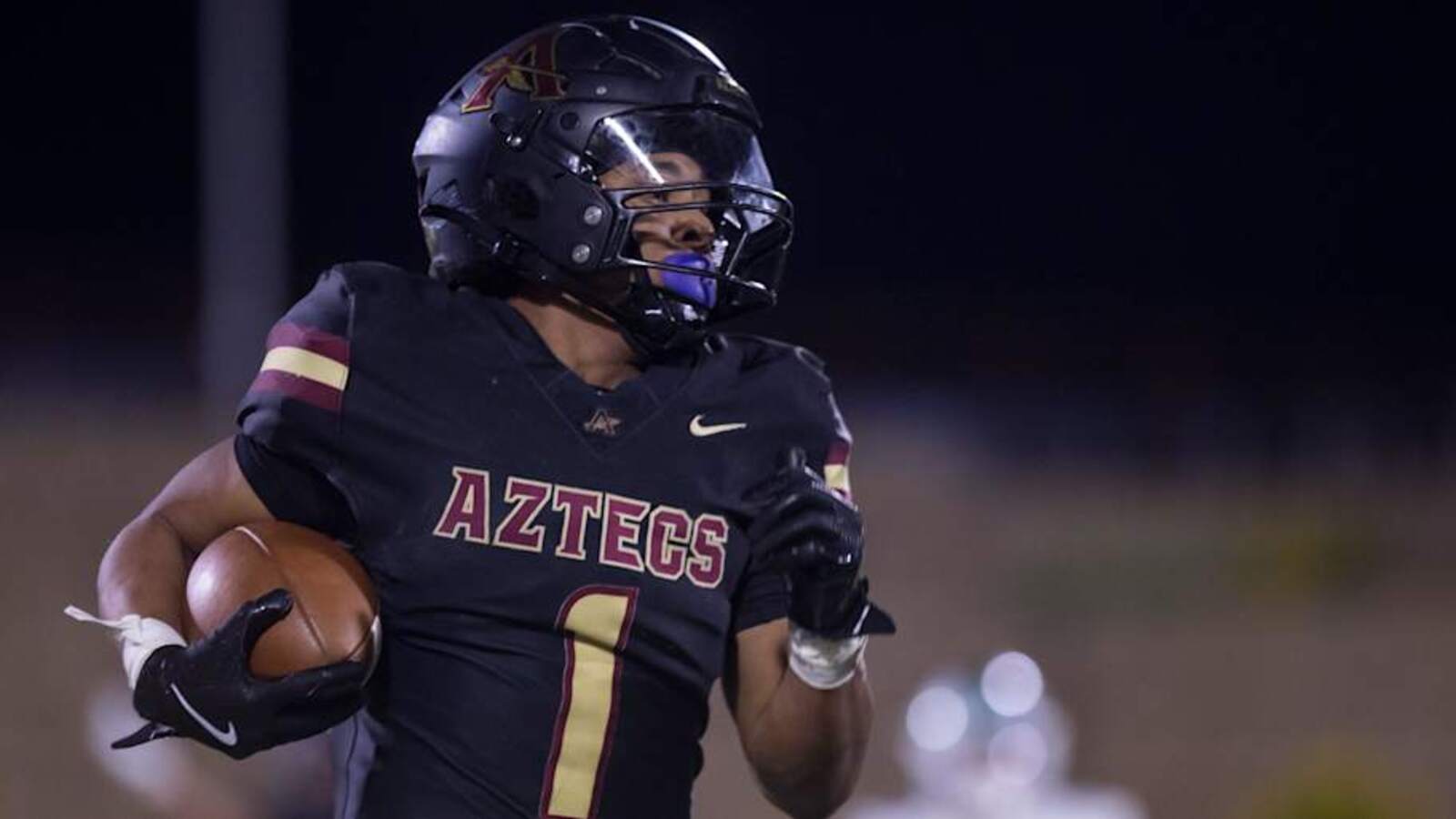 Four-star 2026 Texas running back locks in an official visit with the ...