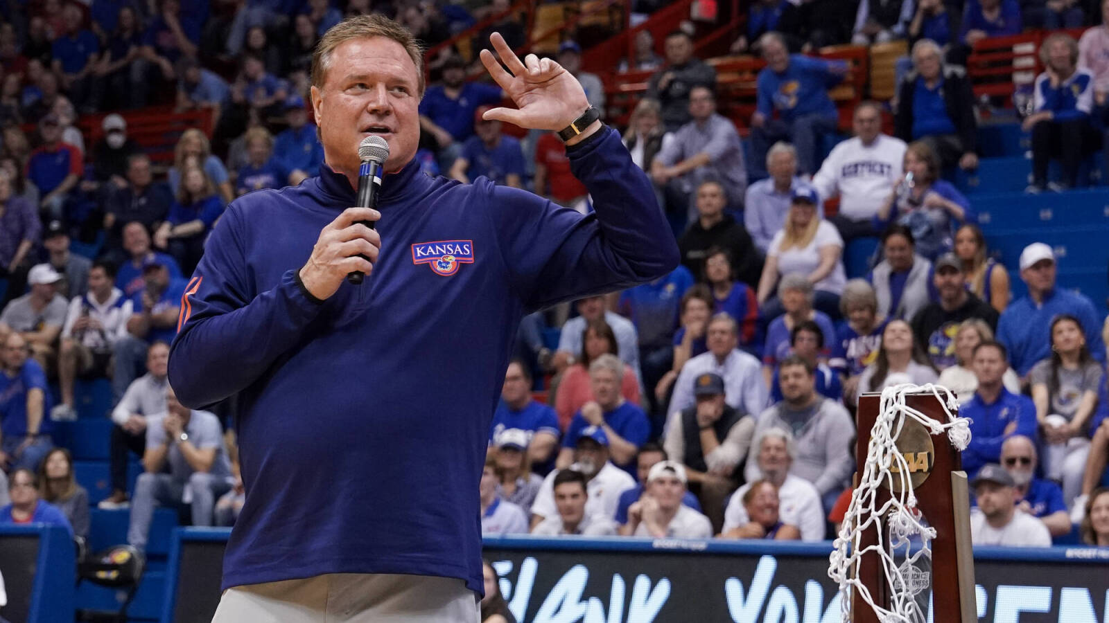 Bill Self expected back on Jayhawks' bench for NCAA Tournament | Yardbarker