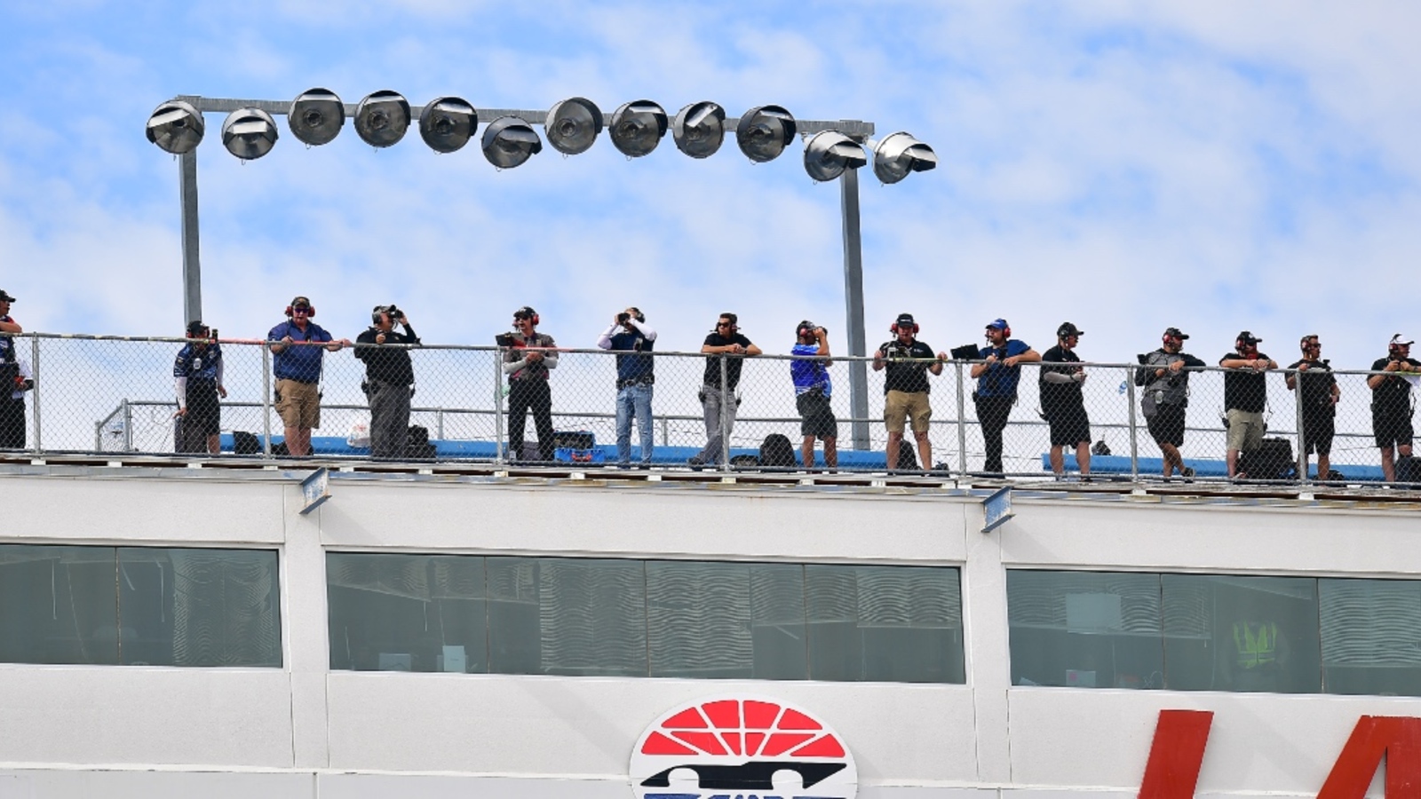 Multiple NASCAR, IndyCar championship-winning spotter Bob Jeffrey dies ...