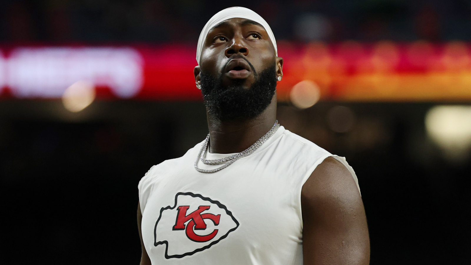 Charles Omenihu makes Travis Kelce plea after retirement comments ...