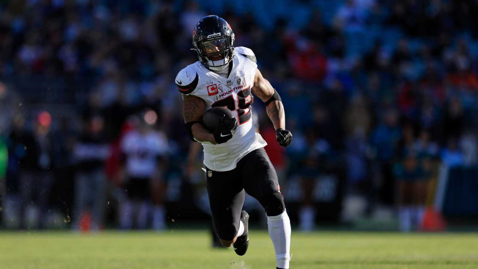 Joe Mixon’s Career In Doubt After Foot Injury? | Yardbarker