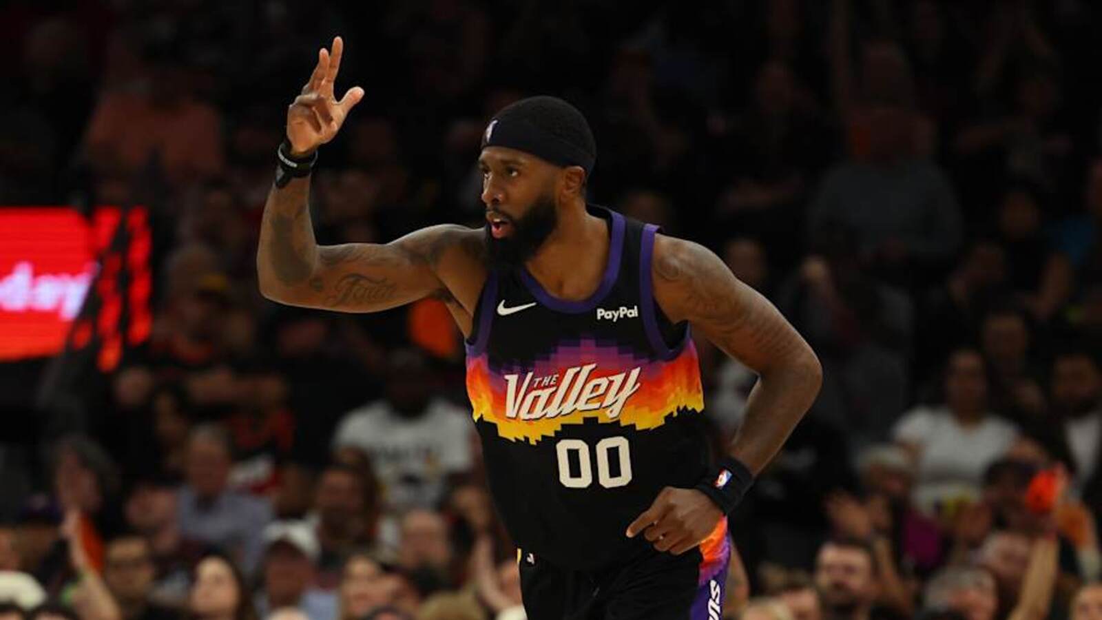 Suns Reveal Starting Lineup vs Hornets | Yardbarker
