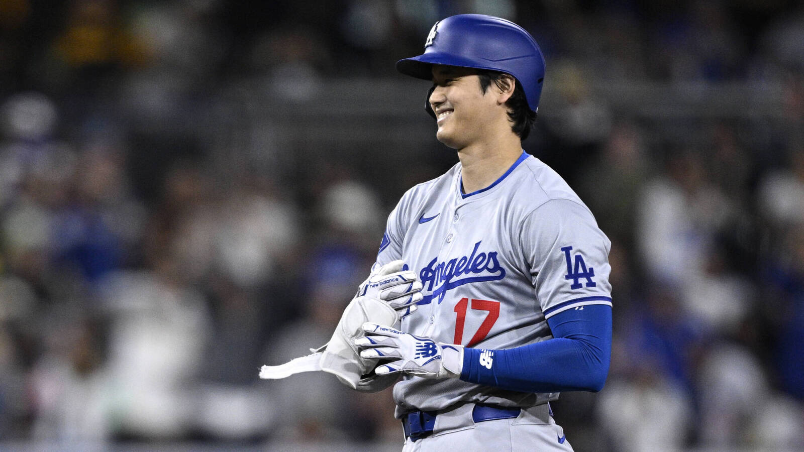 Los Angeles Dodgers Book Review: “The Best Team Money Can Buy” by Molly ...