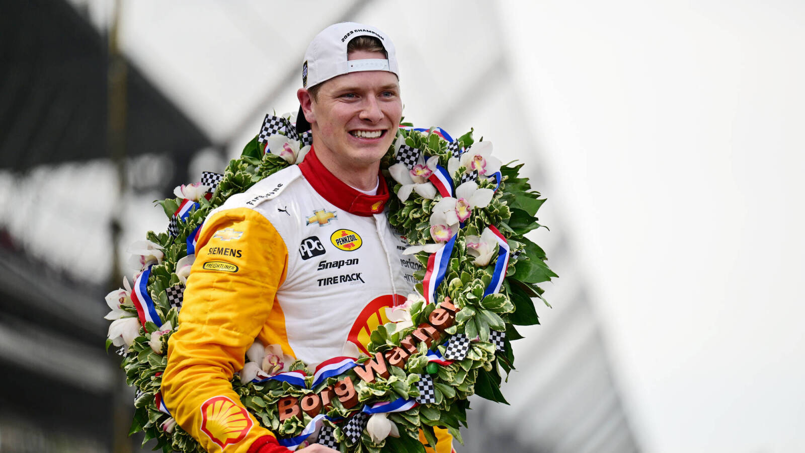 Josef Newgarden wins Indy 500 with wild finish | Yardbarker
