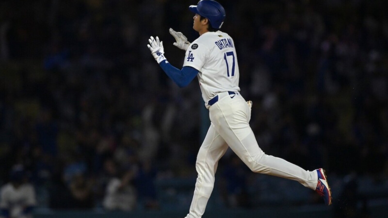 Shohei Ohtani Becomes First Japanese-Born Player To Hit Home Run In 4 Consecutive Games | Yardbarker