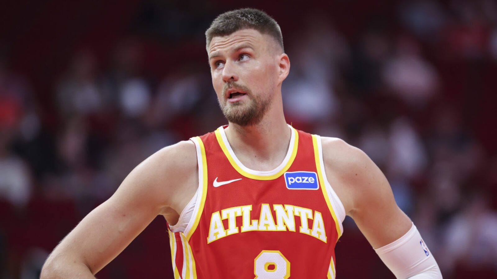 Kristaps Porzingis' Status for Warriors-Lakers Game on Saturday ...