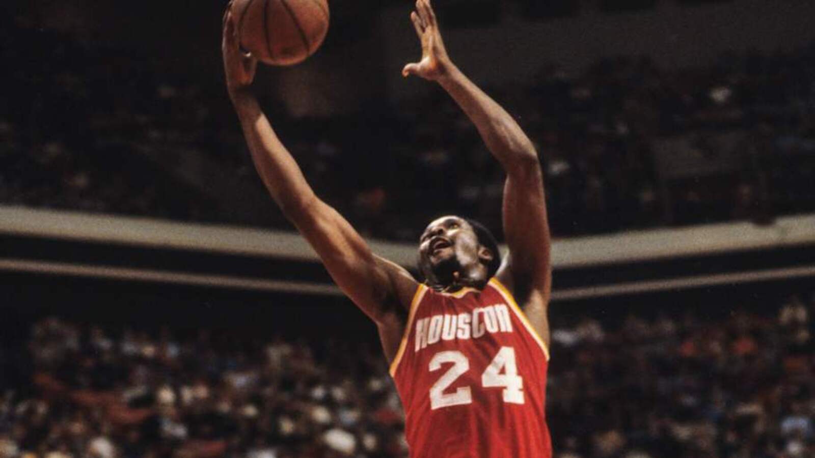 Moses Malone Put the Rockets on the Map and Paved the Way for Hakeem Olajuwon | Yardbarker