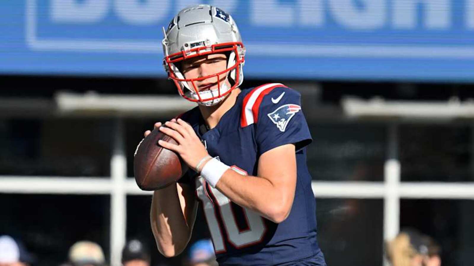 Patriots Coach Drops Epic Drake Maye Quote | Yardbarker